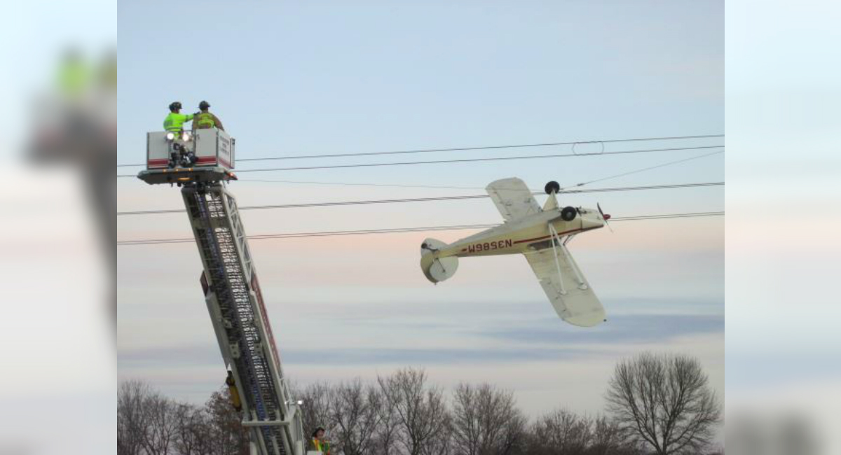 Pilot Who Crashed Plane Into Power Lines Is Rescued