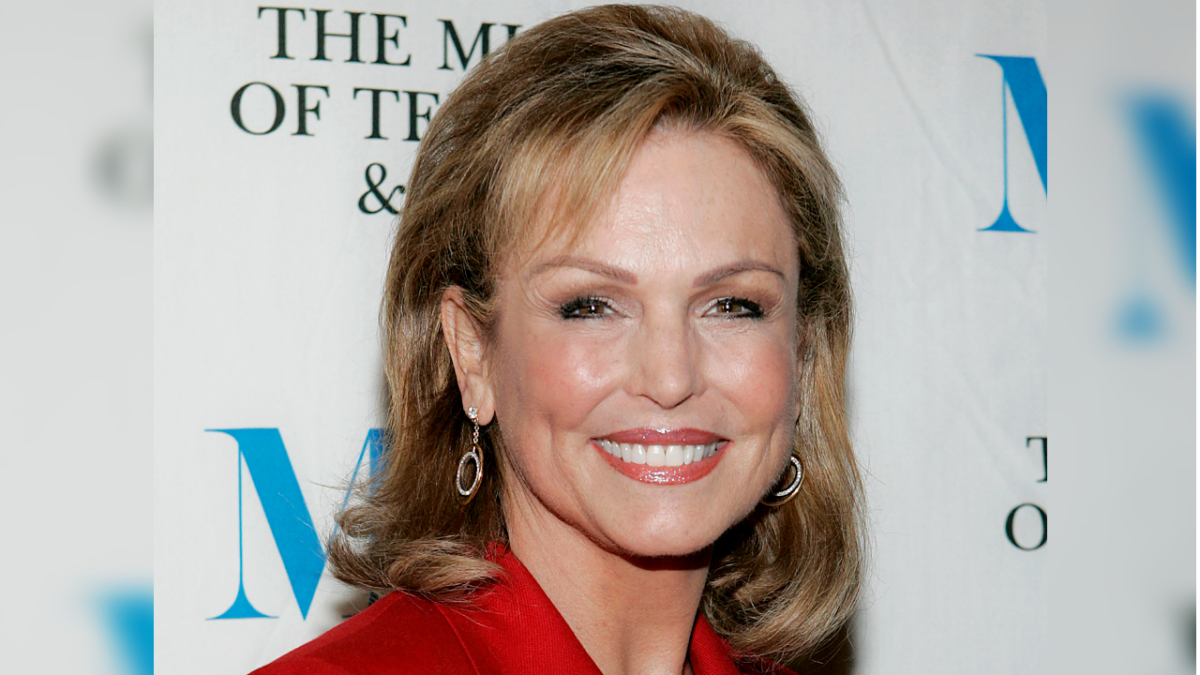 Former Miss America, ‘NFL Today’ Host Phyllis George Dies at 70